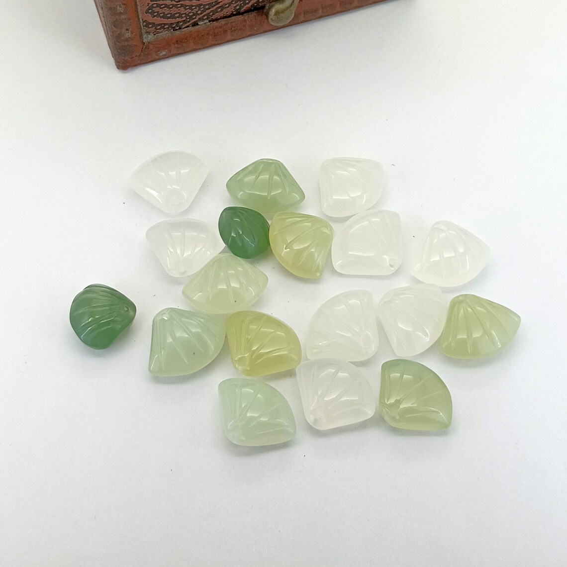 Natural Xiuyan Jade Pendant Ancient China Culture Carving Jade Shell ...