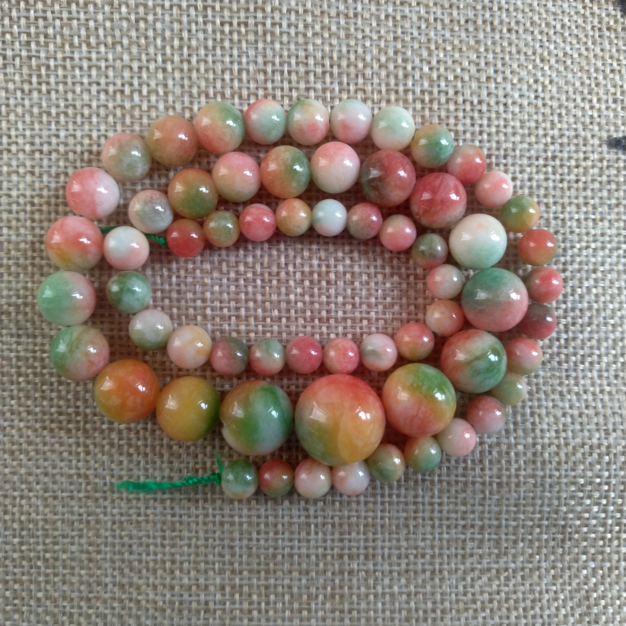 Full Strand Round Jade Beads 6mm to 14mm Apprx 60beads - Etsy