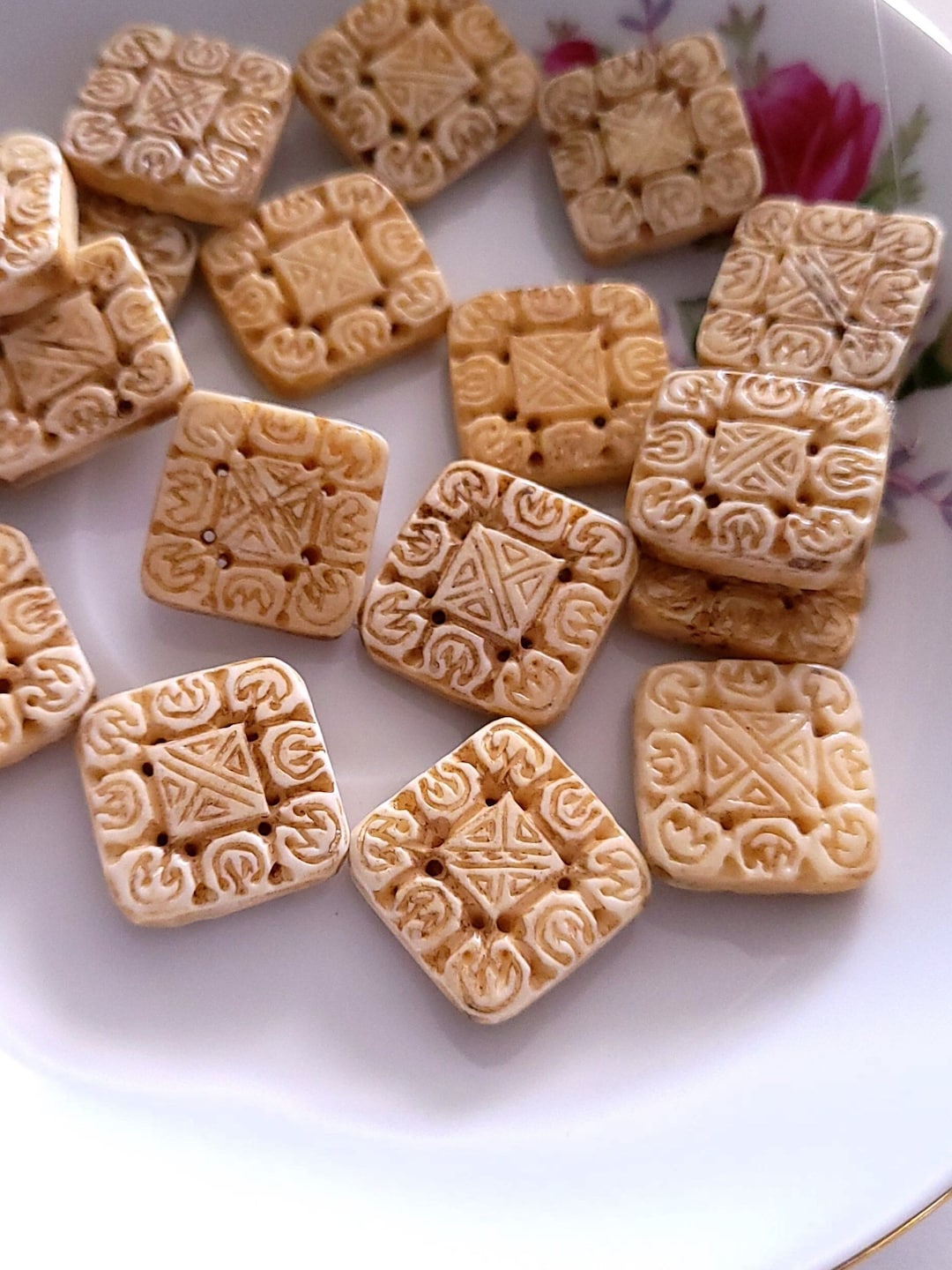 18mm Vintage "longevity" Diamond Flat Bone Beads - Etsy