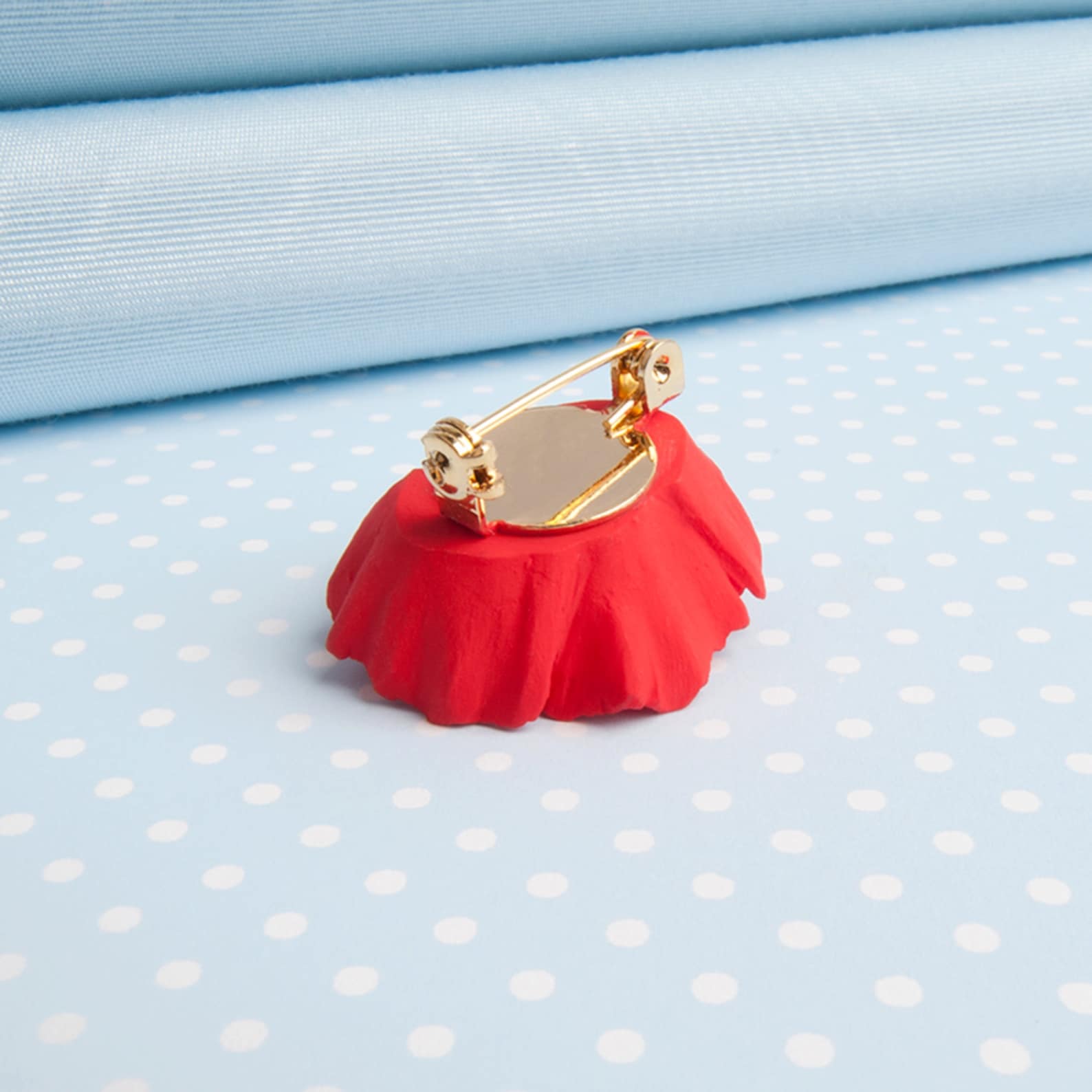 Red ,poppy Brooch, Pin, to Remember the Fallen, Hand Painted - Etsy