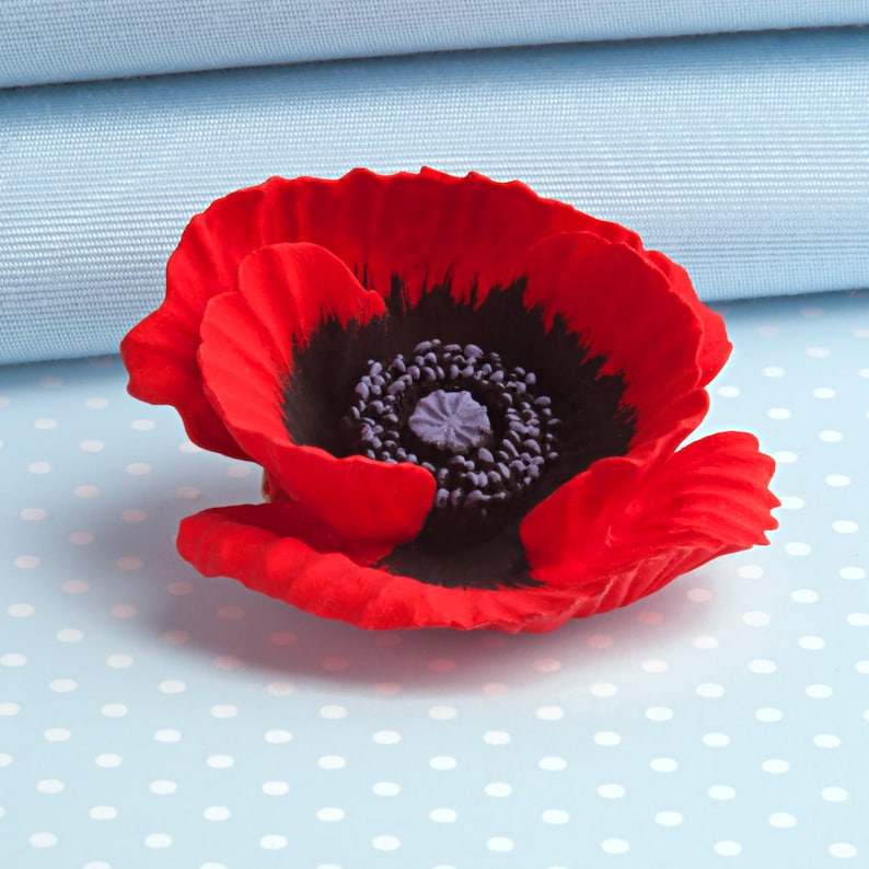 Largered Poppy brooch Pin to Remember the Fallen - Etsy