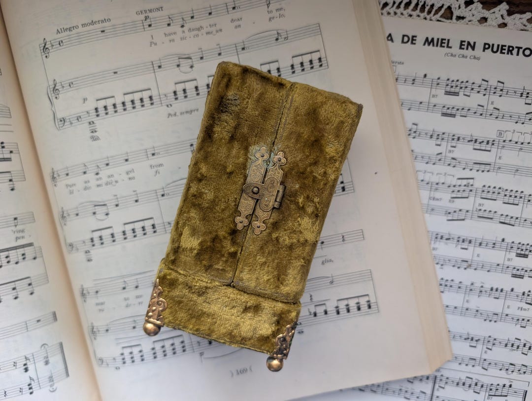 Antique French Yellow Velvet Perfume Box - Etsy