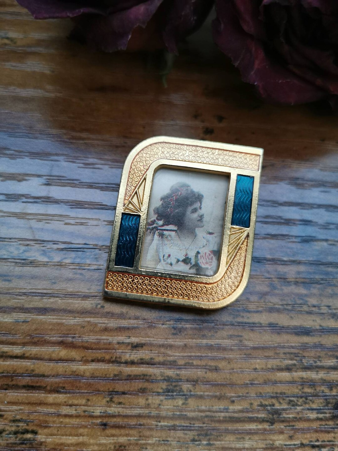 Vintage Beautiful Photo Frame Brooch Green and Gold Costume - Etsy