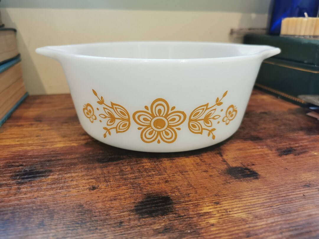 Vintage Pyrex Dish Gold Butterfly Design - Etsy