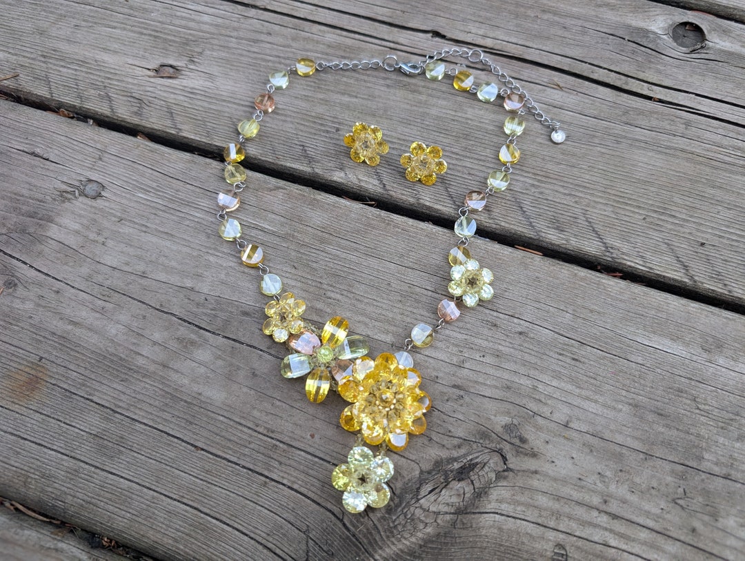 Vintage Butler and Wilson Large Yellow Flower Glass Necklace With ...