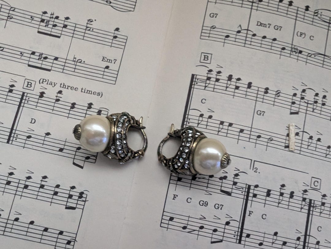 Vintage Heidi Daus Pearl and Rhinestone Earrings - Etsy