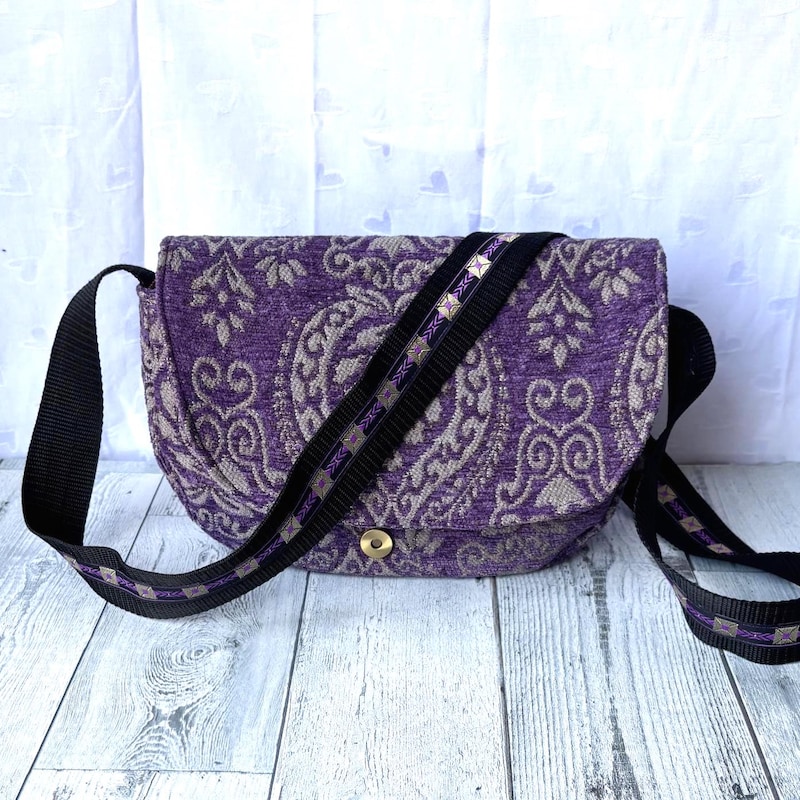 Small Strapped Purse - Etsy Canada