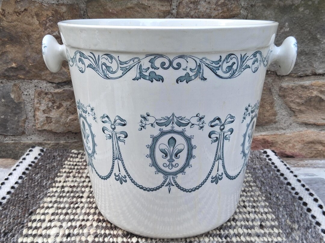White Ironstone and Blue Transferware Master Slop Jar Large Vessel With ...