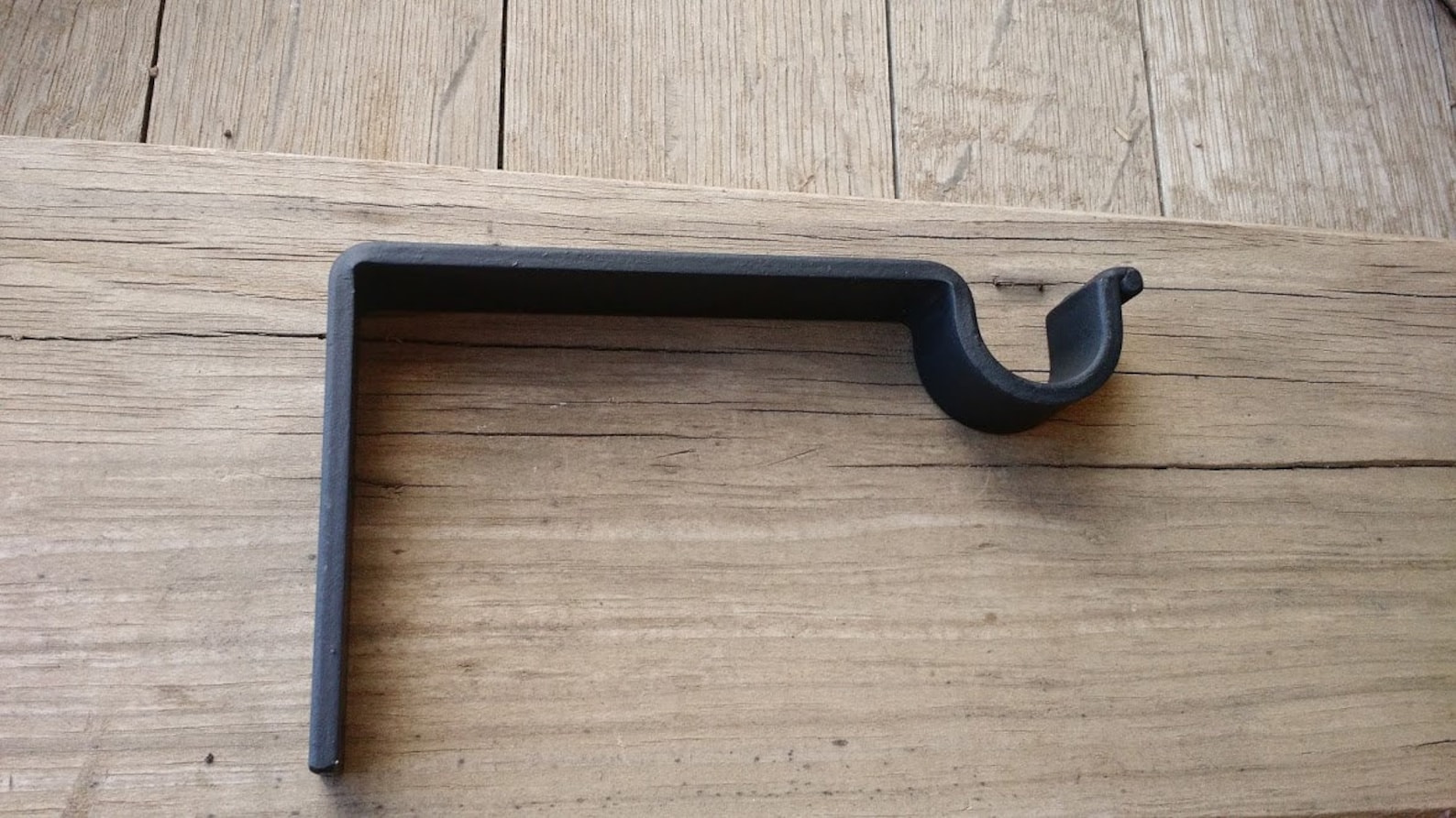 SB206 Round Rod Iron Brackets, Wood Pole Iron Bracket (1-EACH) Drapery ...