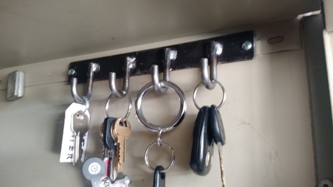Key Holder Industrial Key Holder With 4 Hooks Iron Key - Etsy