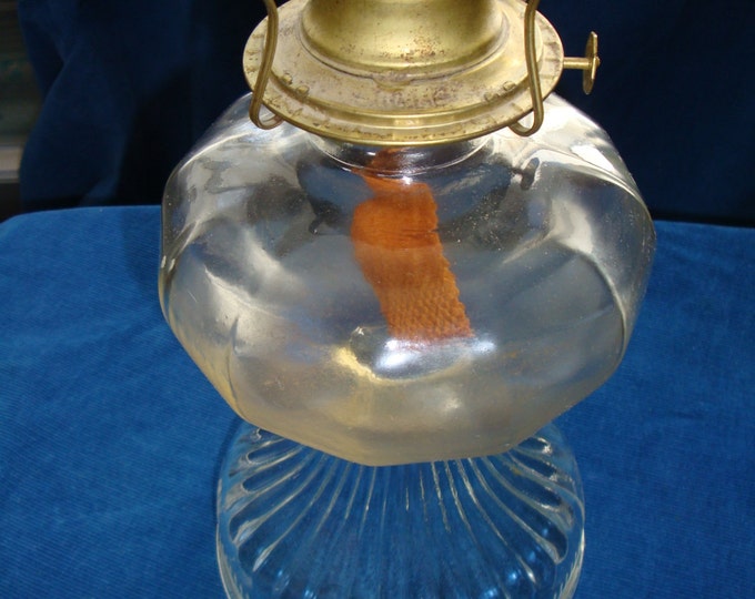 Primitive Kerosene/oil Lamp With Eagle Screw Top Antique Glass - Etsy