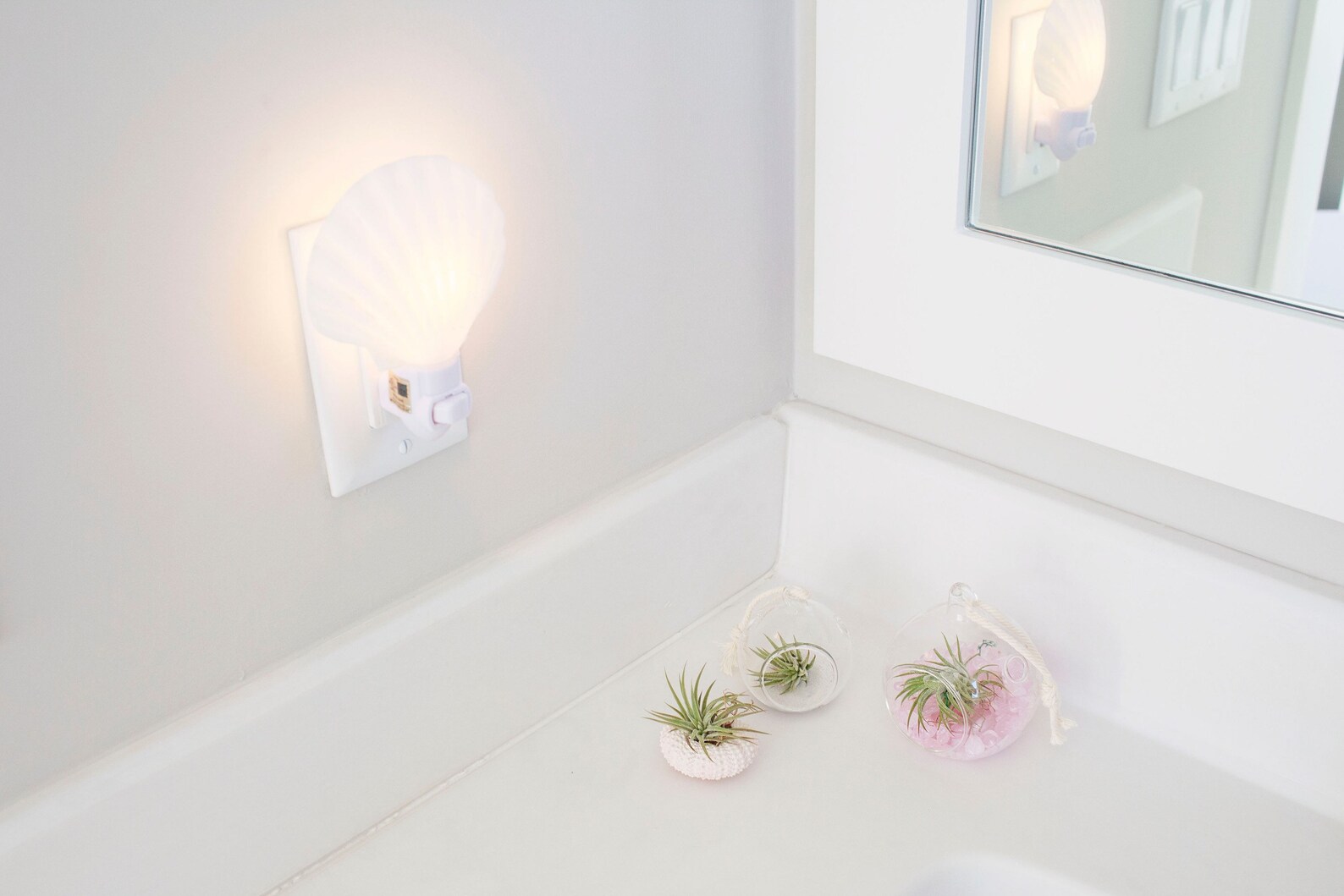 Scallop Shell Night Light Beach House Decor Bathroom Night - Etsy
