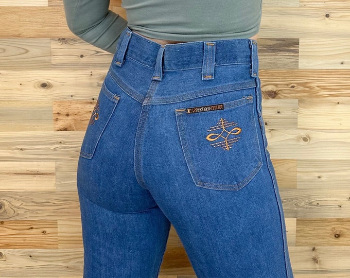 1970s Sedgefield Vintage Bell Bottom Western Jeans / Size 26 27 - Etsy