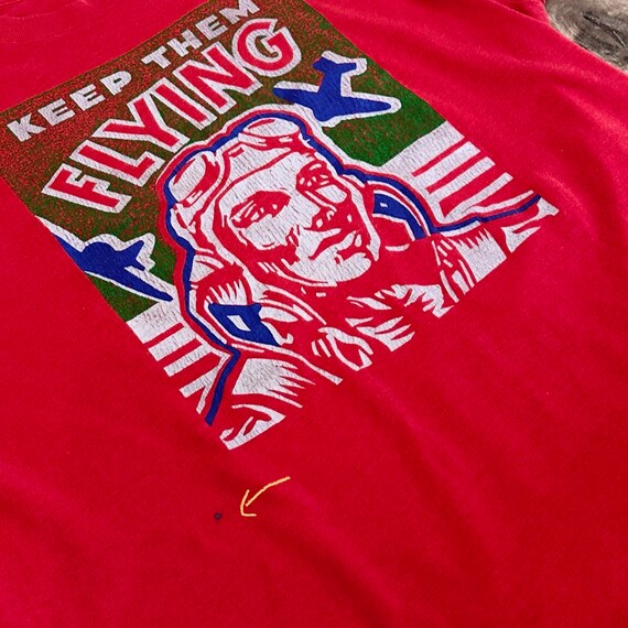 80's Vintage Keep Them Flying Pilot Tee Shirt T-Shirt - Gem