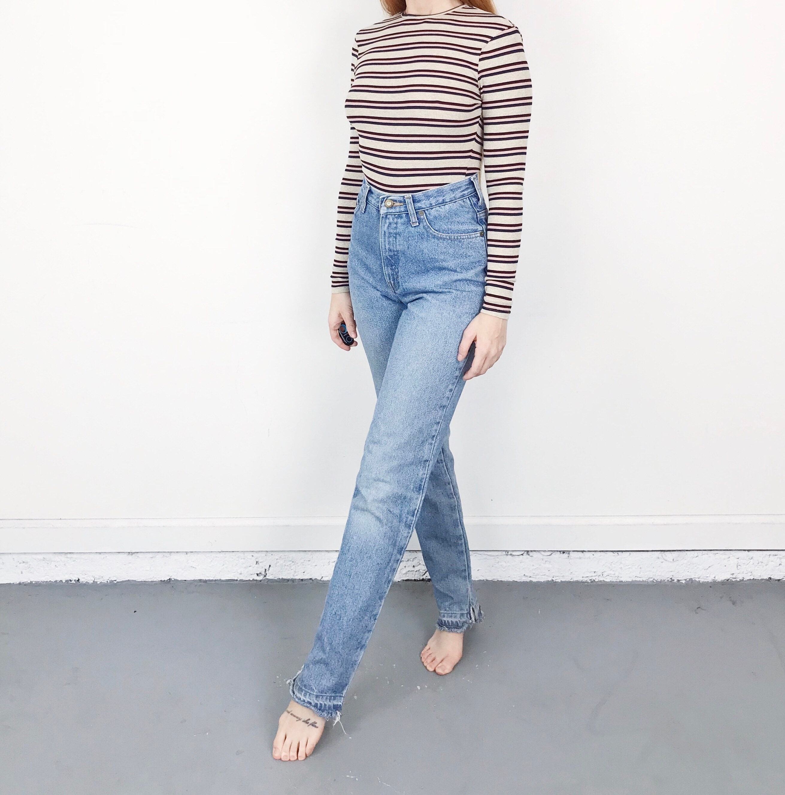 Vintage Express High Waisted Jeans / Size 24