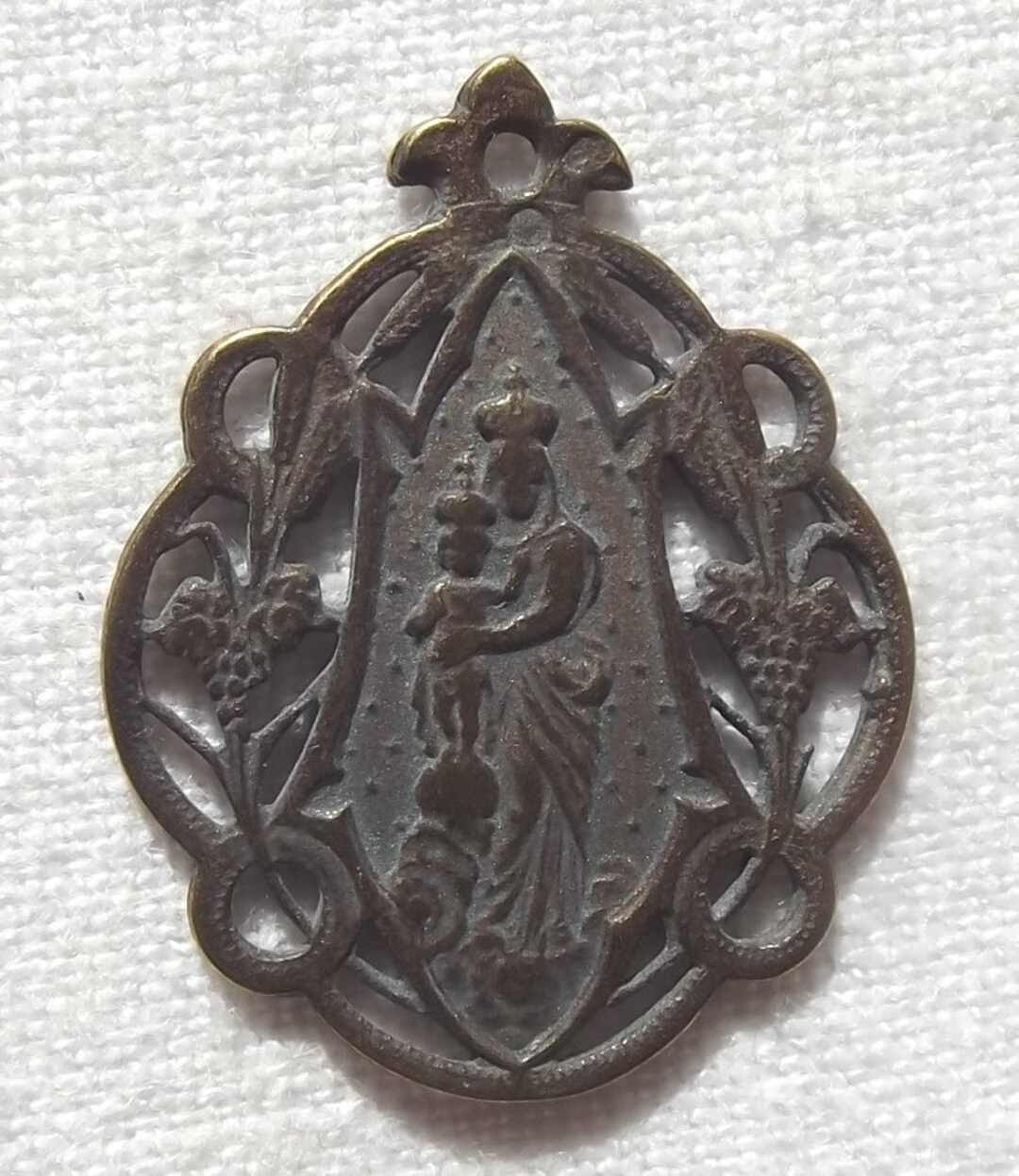 Our Lady of Victory Medal Blessed Virgin Mother Mary Chaplet Gift ...