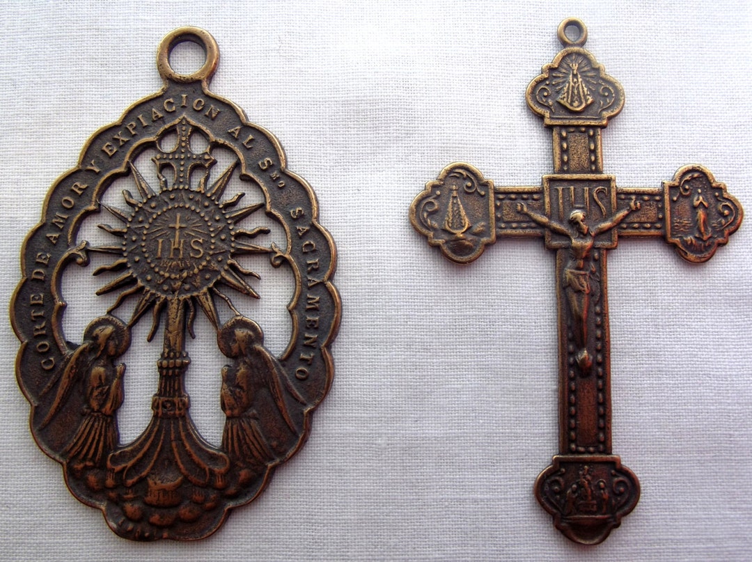 Chaplet Set With Angels Adoring Monstrance and Blessed Virgin Mary ...