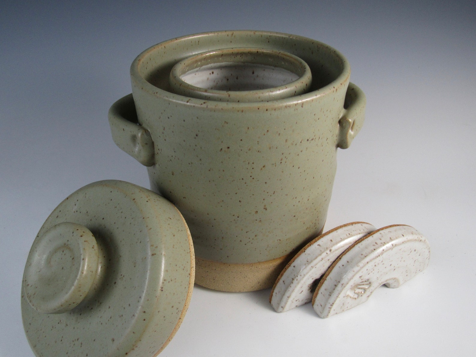 Handmade Fermentation Crock: 1 1/2 Quart Ceramic Crock With Weights - Etsy