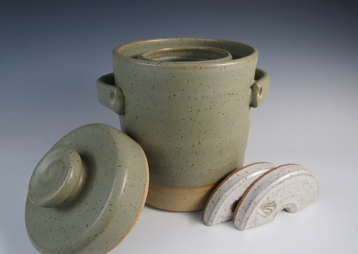 Handmade Fermentation Crock: 1 1/2 Quart Ceramic Crock With Weights - Etsy