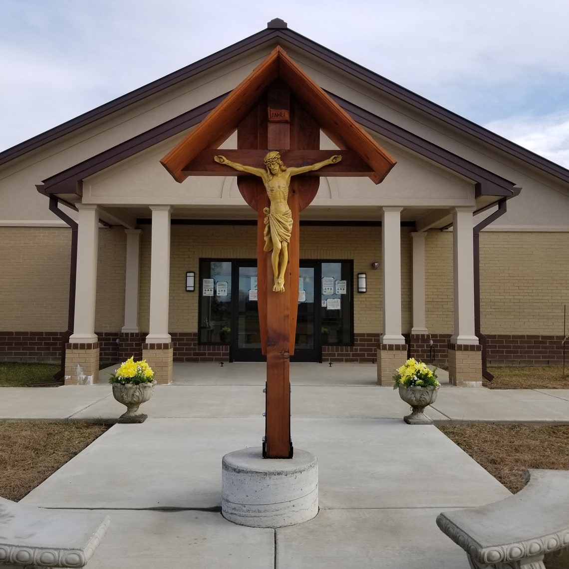 Large Garden Shrine Crucifix Villa Shrine Catholic Crucifix - Etsy