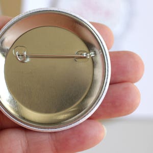 Baby Shower Pin-back Buttons - Mommy to Be Button - Daddy to Be Button ...