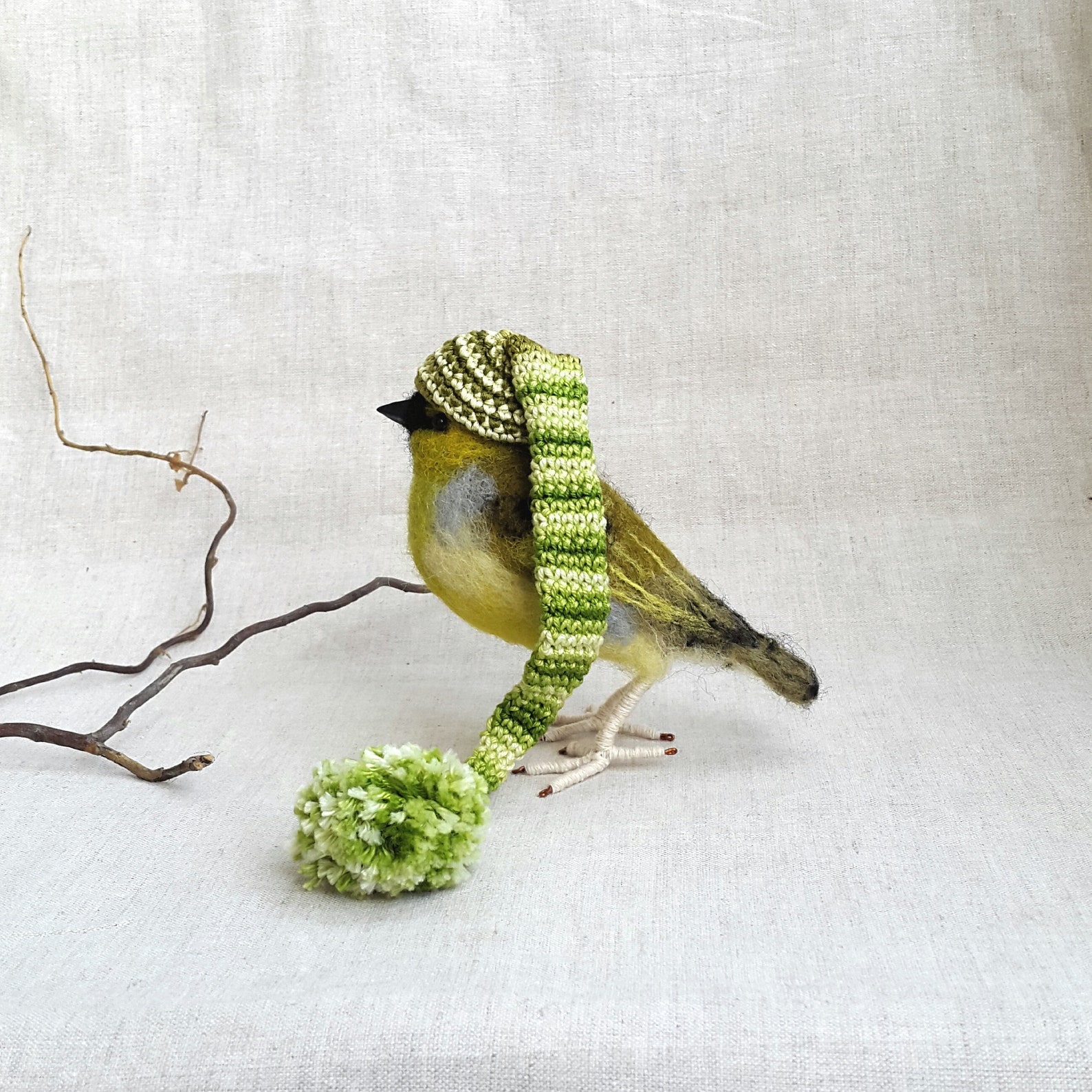 Needle Felted Birds Felted Birds in a Hat Siskin Needle - Etsy