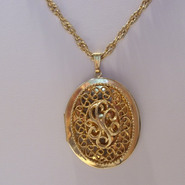 Filigree Locket - Etsy