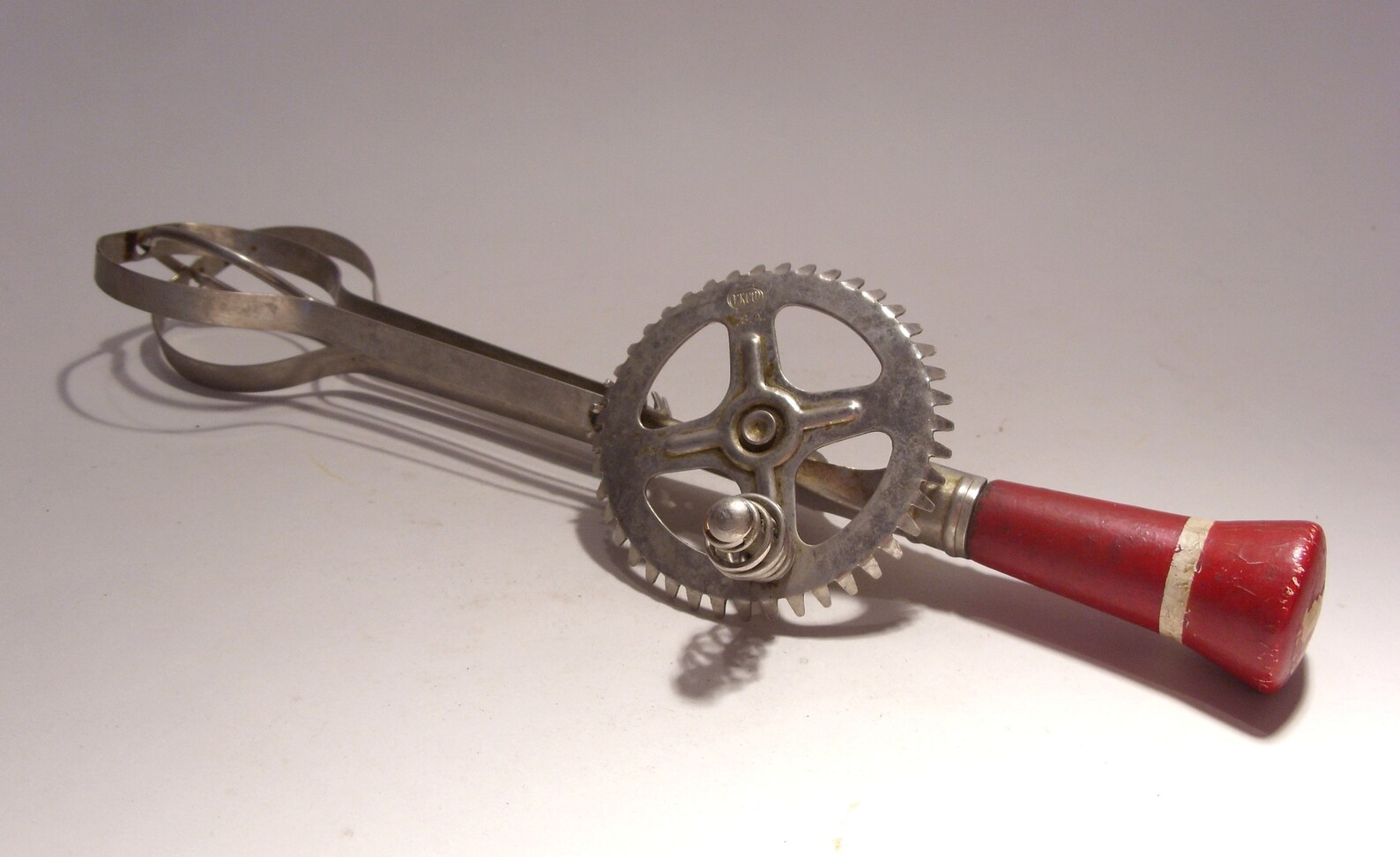 Ecko Vintage Egg Beater Mixer With Red and White Wood Handle - Etsy