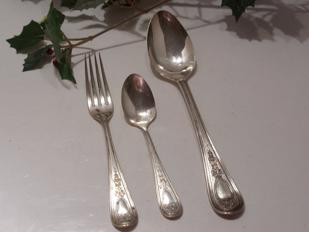 Vintage Silverplate Flatware Set: OVB Tablespoon, Child Spoon & Fork - Etsy