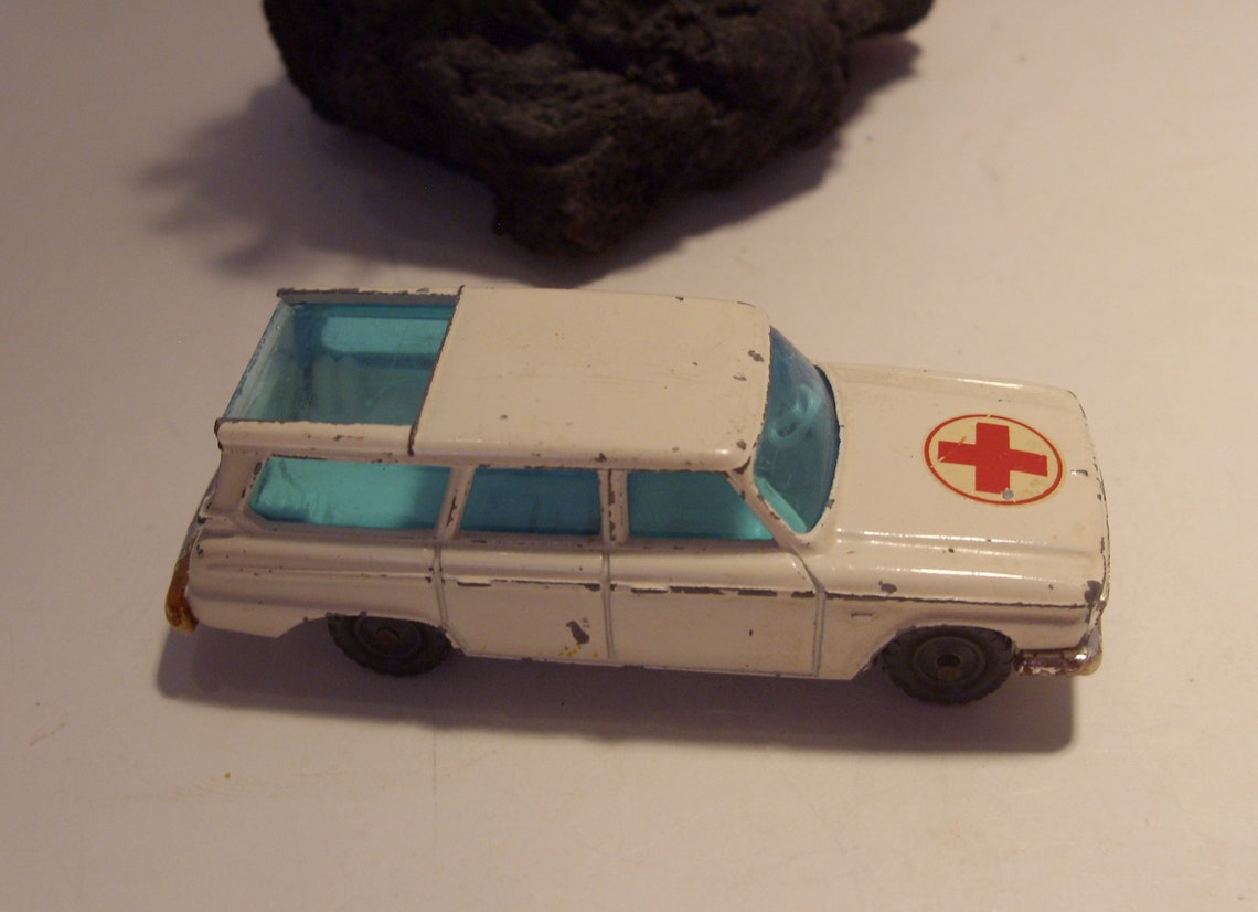 Husky Studebaker Wagonaire Ambulance 1960's Toy Vehicle - Etsy