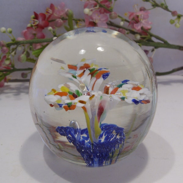 Vintage Flowers Paperweight Glass - Etsy