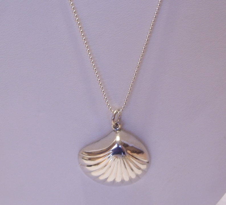Sterling Silver Shell Pendant Necklace FREE Shipping USA - Etsy