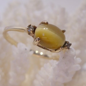 Cats Eye and Diamond 14 K Gold Ring FREE SHIPPING USA Cats Eye 14K Gold ...