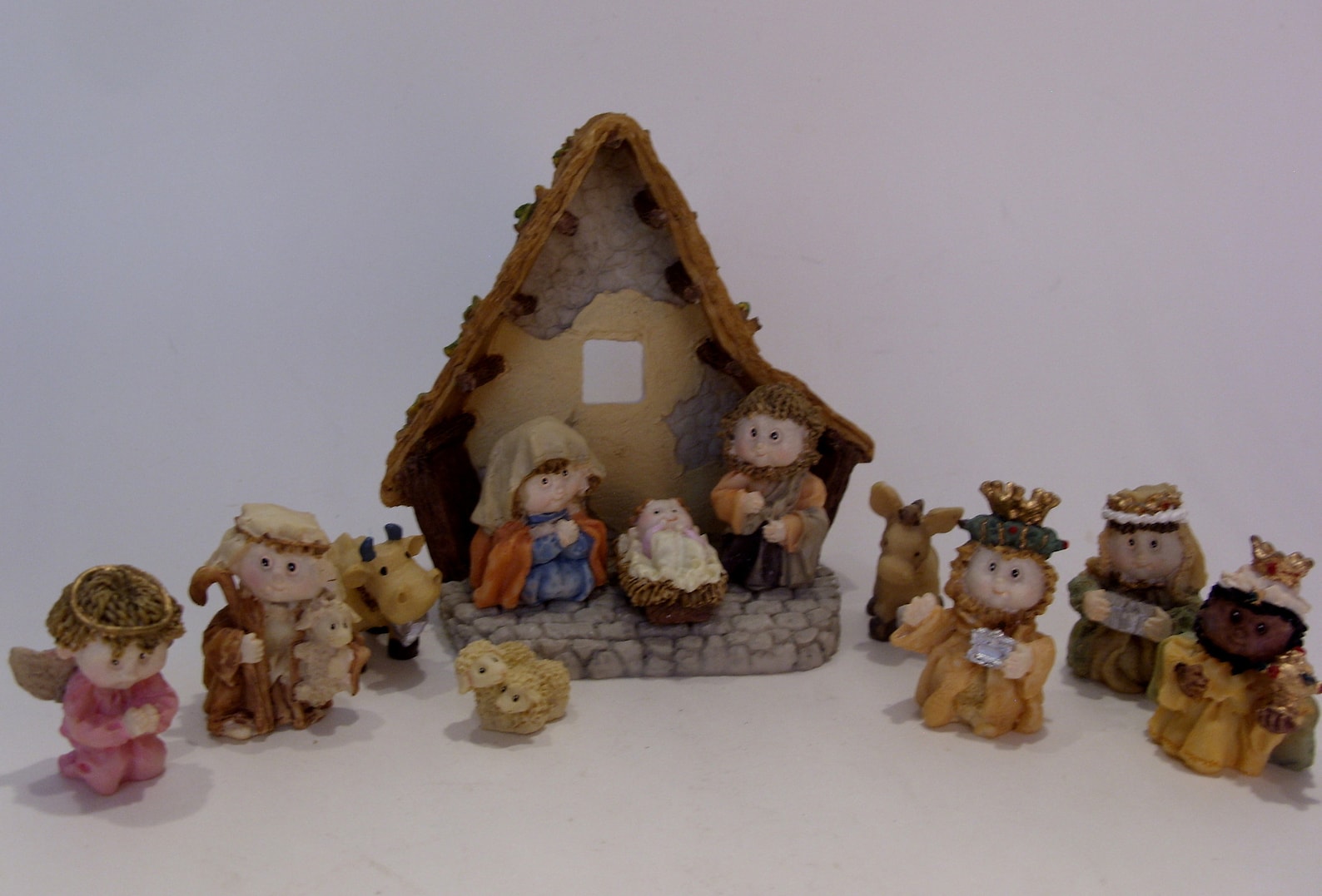 Creche Nativity 12 Piece Resin Nativity Set Mary Joseph - Etsy