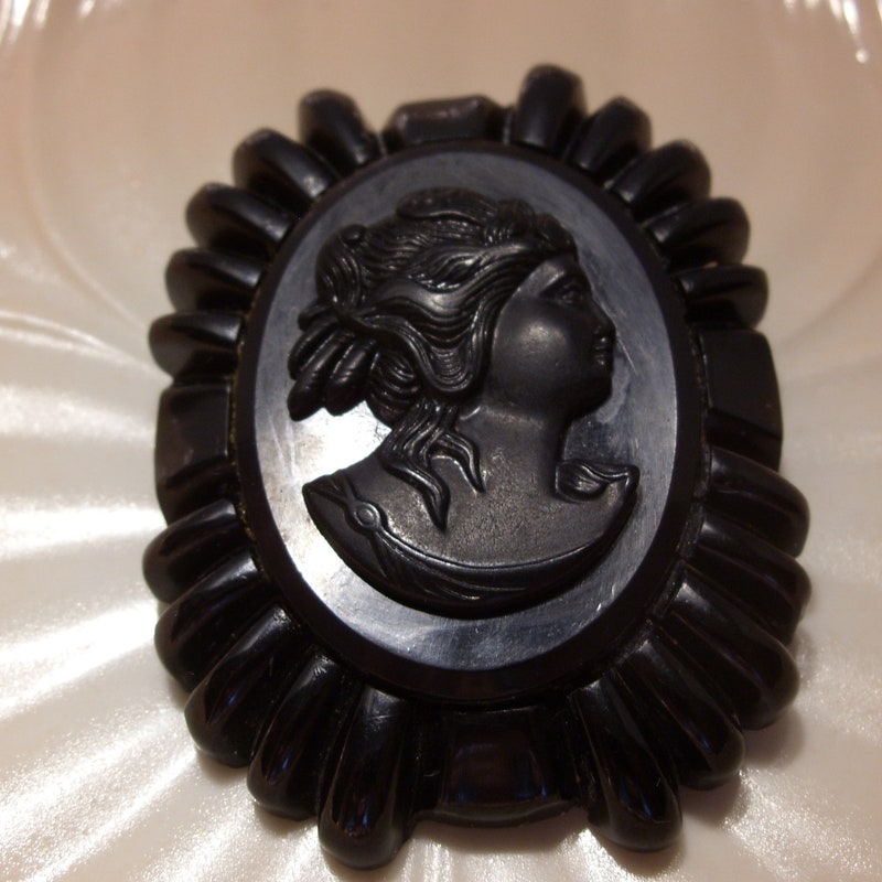 Black Bakelite Cameo - Etsy