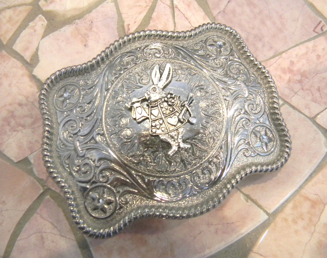 White Rabbit Belt Buckle Alice in Wonderland Disney Gift | Etsy