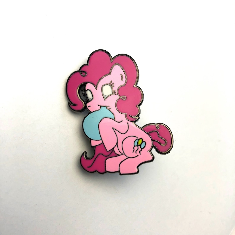 Pinky Pops Pin - Pinkie Pie Pin - My Little Pony Pin - Lapel Pin - My ...