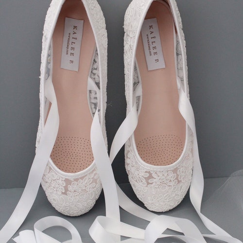 White Lace Round Toe Flats With BACK PEARLS Women Wedding - Etsy