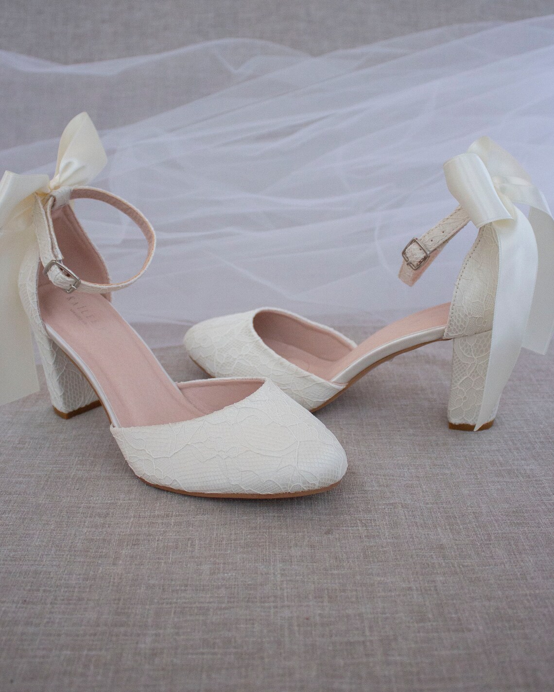 Ivory Lace Block Heel With SATIN BACK BOW Women Wedding | Etsy