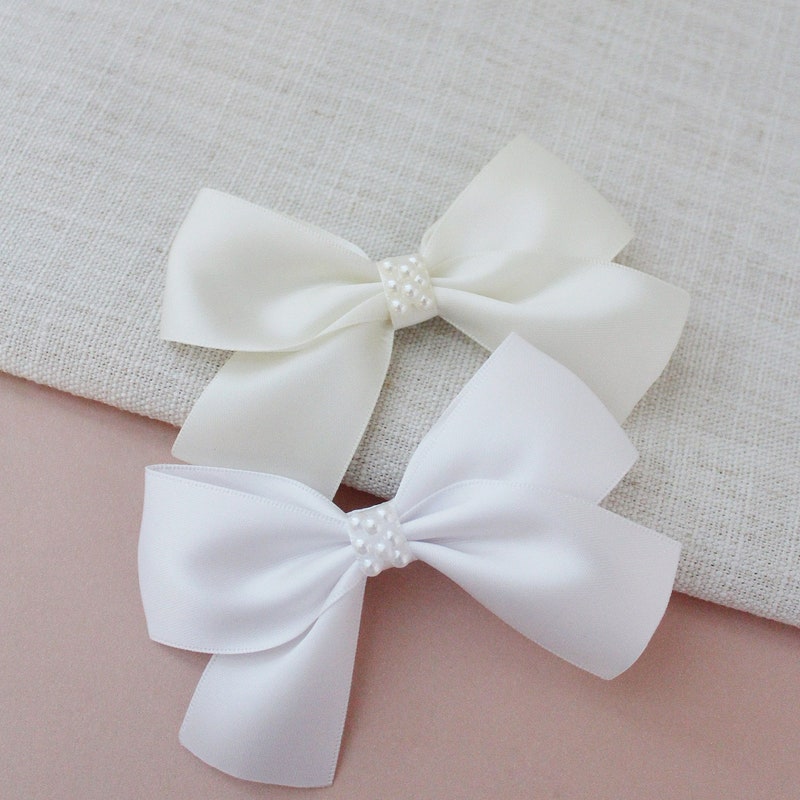 Flower Girl Hair Bow - Etsy