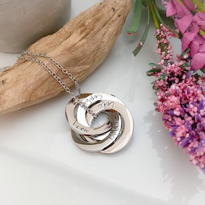 4 Ring Necklace--mothers Name Necklace--interlocking Ring Necklace - Etsy
