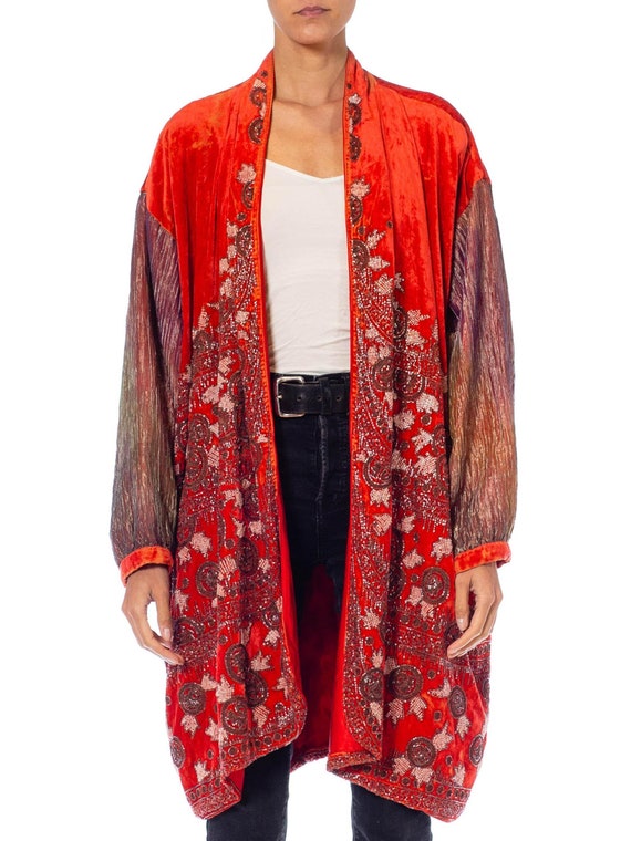 1920S Red Silk Velvet Beaded Opera Coat From Paris - Gem