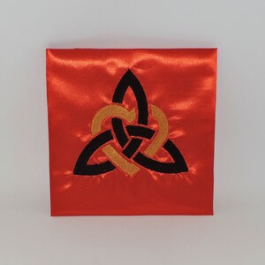 Red Handmade Altar Cloth –trinity Knot Wiccan Celtic Shrine Cloth Wicca ...