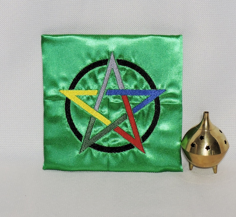 Handmade Green Altar Cloth 27x21 Wiccan Pagan - Etsy