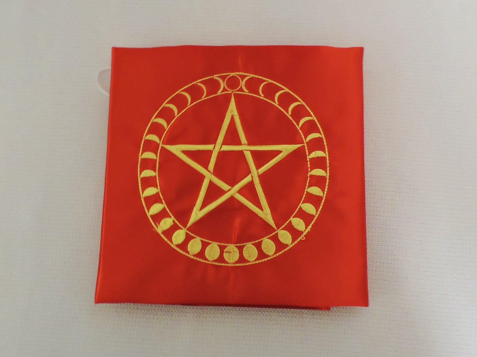 Red Altar Cloth Pentacle Lunar Moon Phase Wiccan Shrine Cloth - Etsy