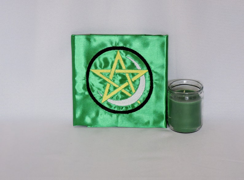 Handmade Green Altar Cloth 27x21 Wiccan Pagan - Etsy