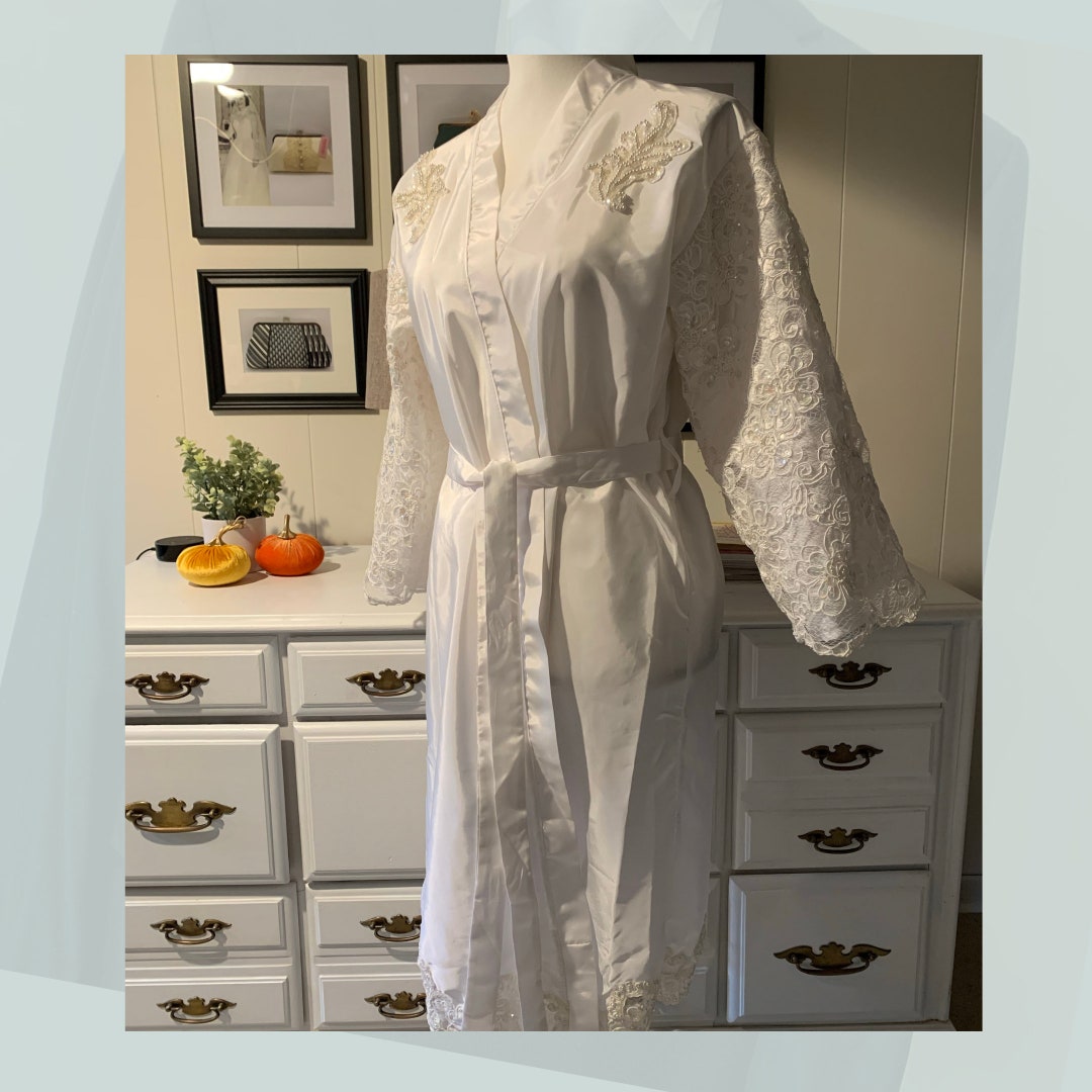 Get Ready Wedding Day Robe, Repurpose Mom's Wedding Dress, Recycled ...