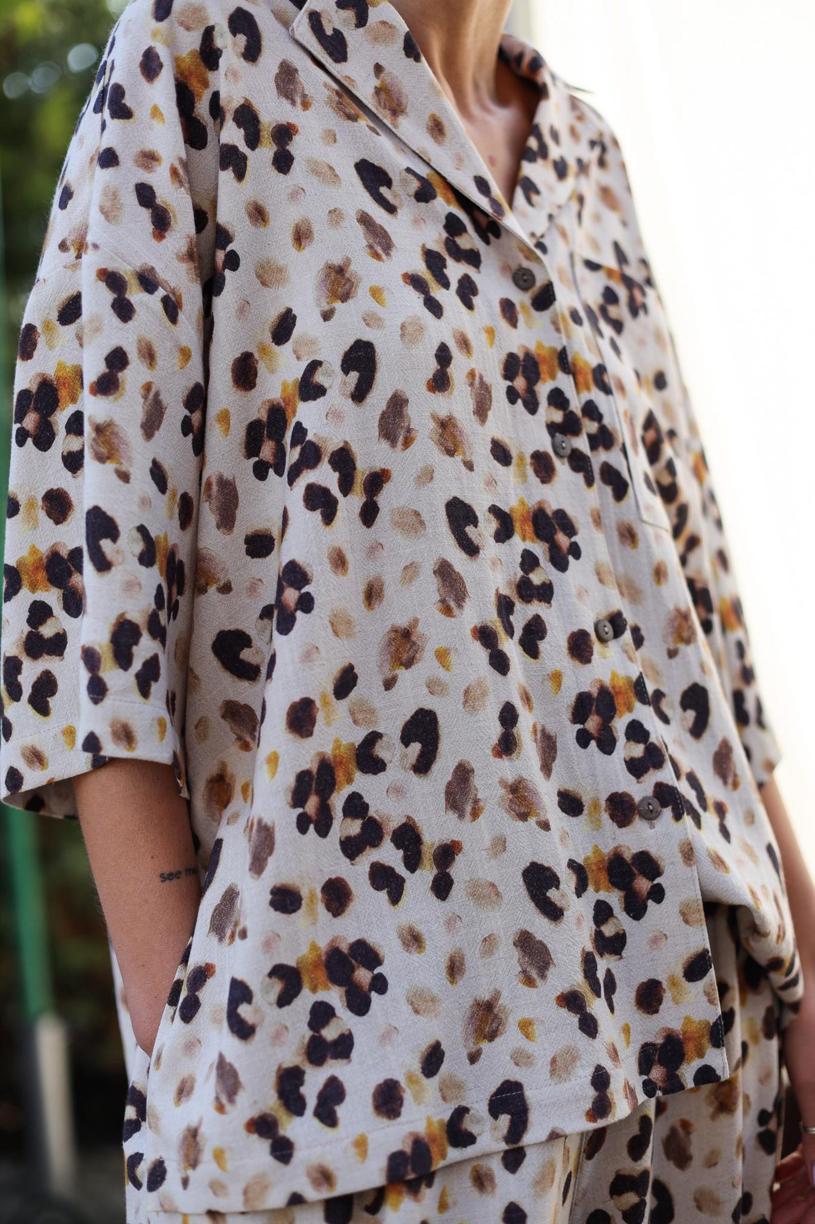 Oversize Animal Print Viscose Linen Blend Oversized Shirt LYKKE • OFFON ...