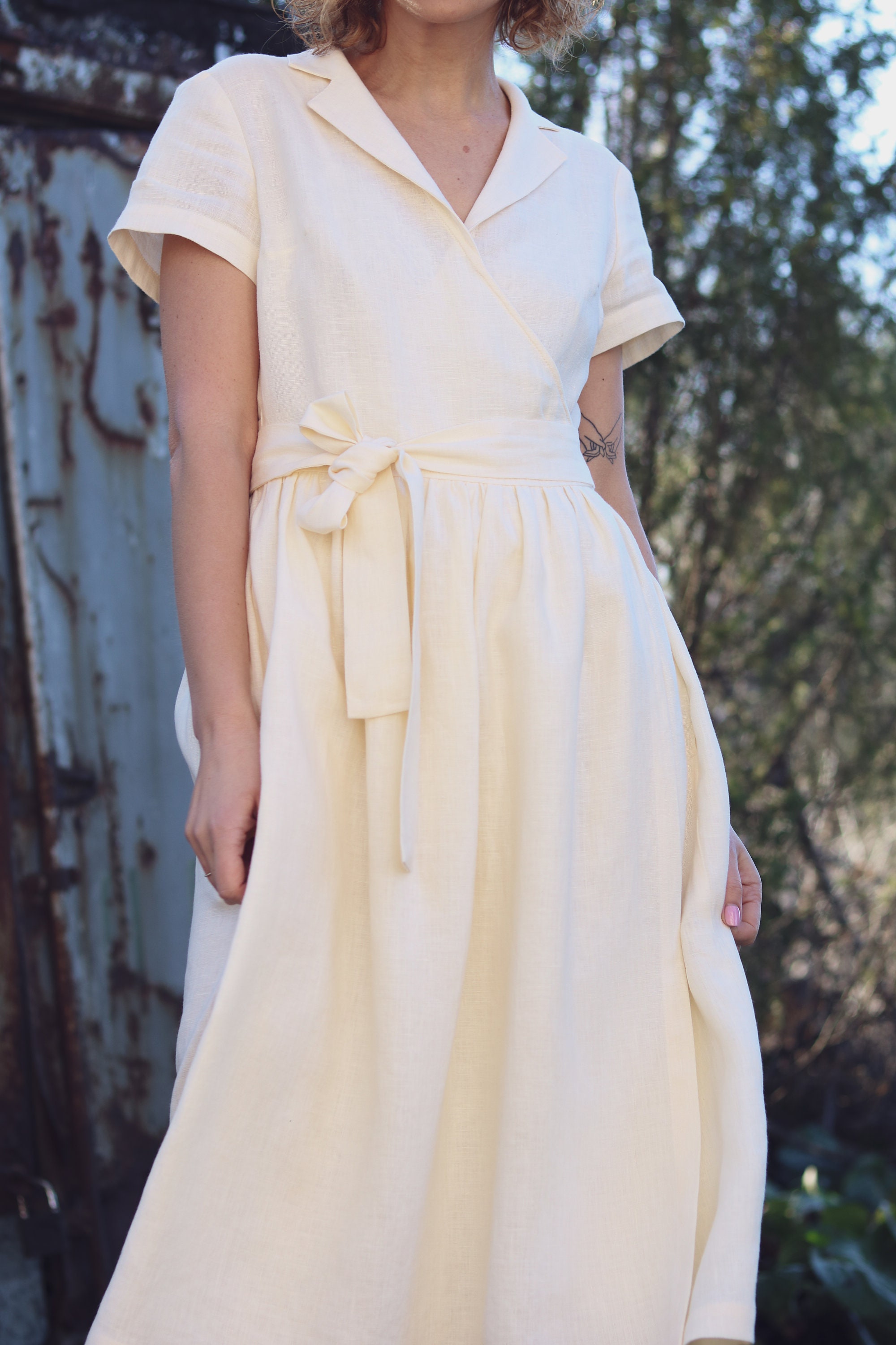 Linen Revere Collar Wrap Dress in Ivory / OFFON CLOTHING - Etsy Canada