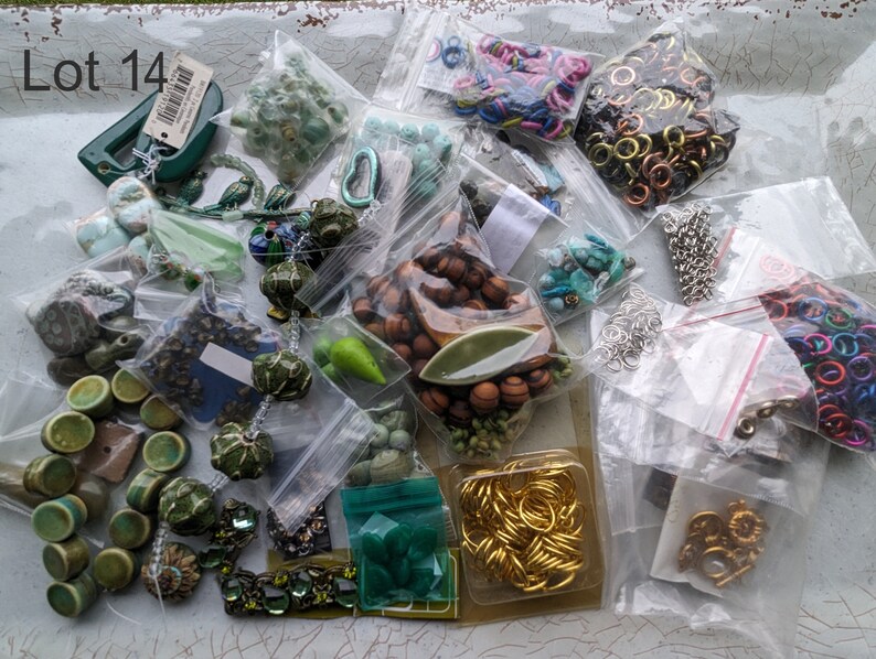 30 Dollar DESTASH Lot 13 & 14 Bulk Buttons and Artisan Beads, Stone ...